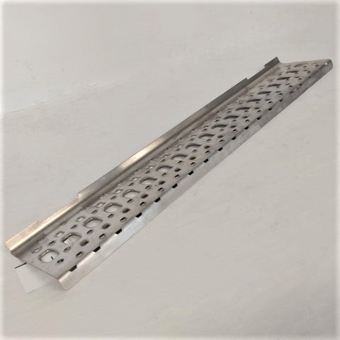 Western Star 5700 Upper Fairing Step Tread - 22-71136-001