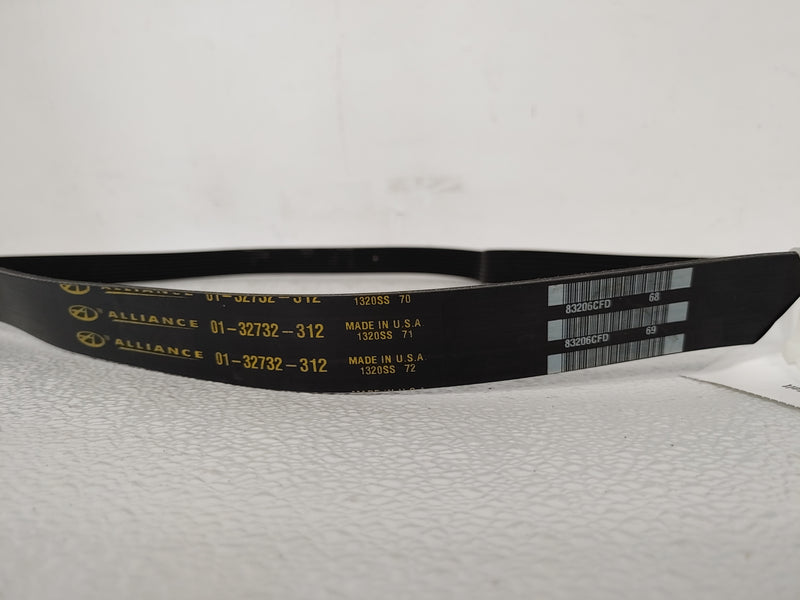 Freightliner 8Rib Fan Drive Belt - P/N 01-32732-312