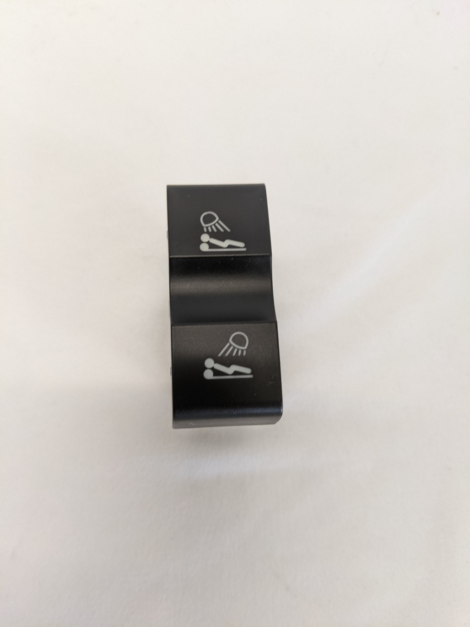 A06-53782-826 - Freightliner Bunk Reading Lamps MSF Rocker Switch