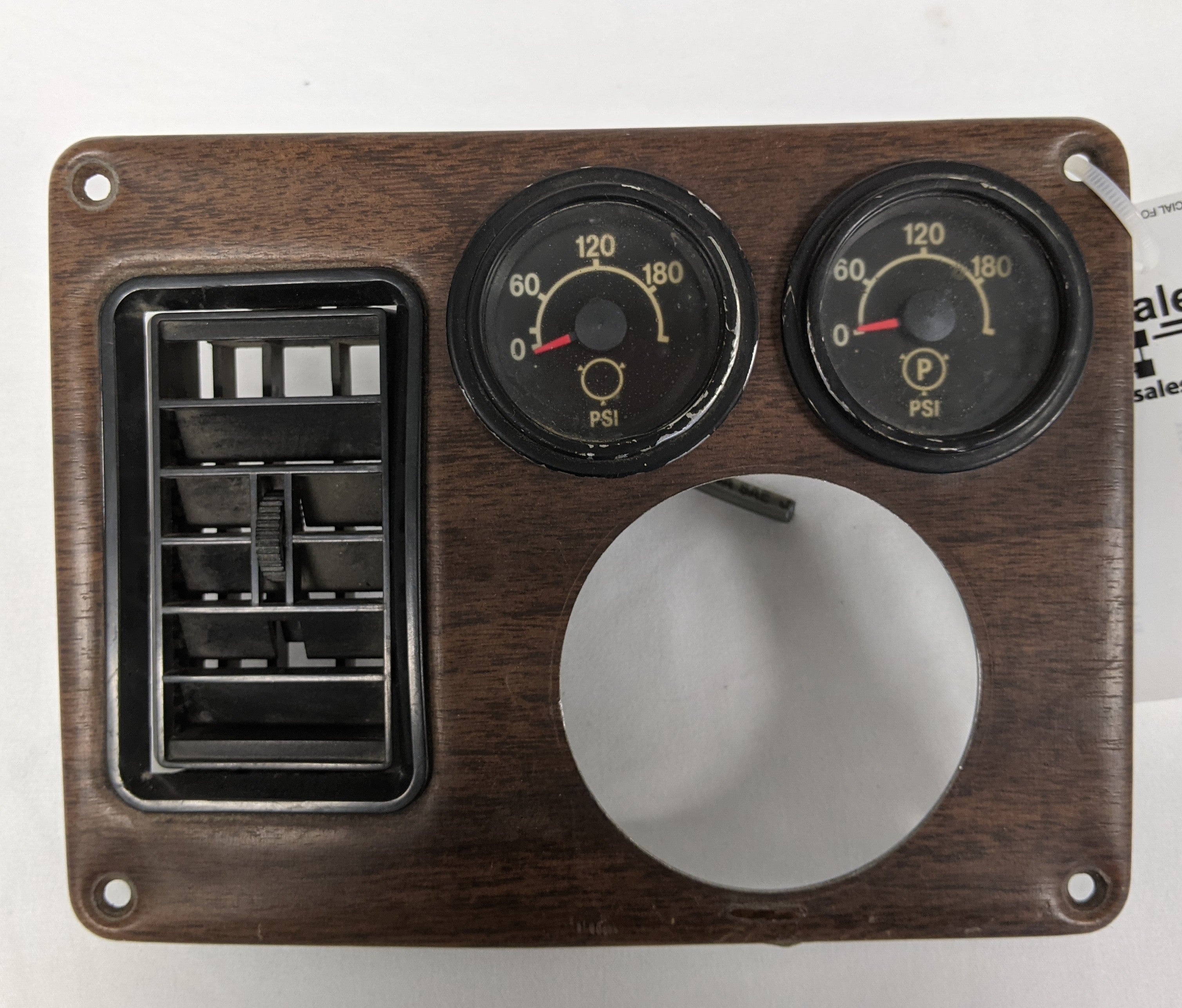 Freightliner FLD WG Dash Panel w/ 2 Gauges - P/N 22-32029-001