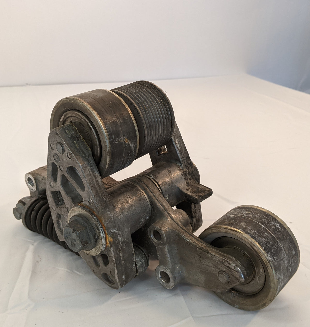 Detroit DD15 Engine HDEP Belt Tensioner - A 472 200 10 70