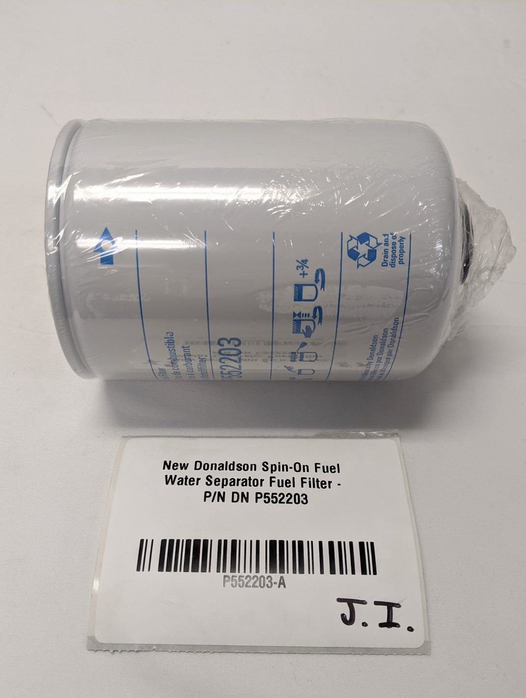 New Donaldson Spin-On Fuel Water Separator Fuel Filter - P/N DN P55220