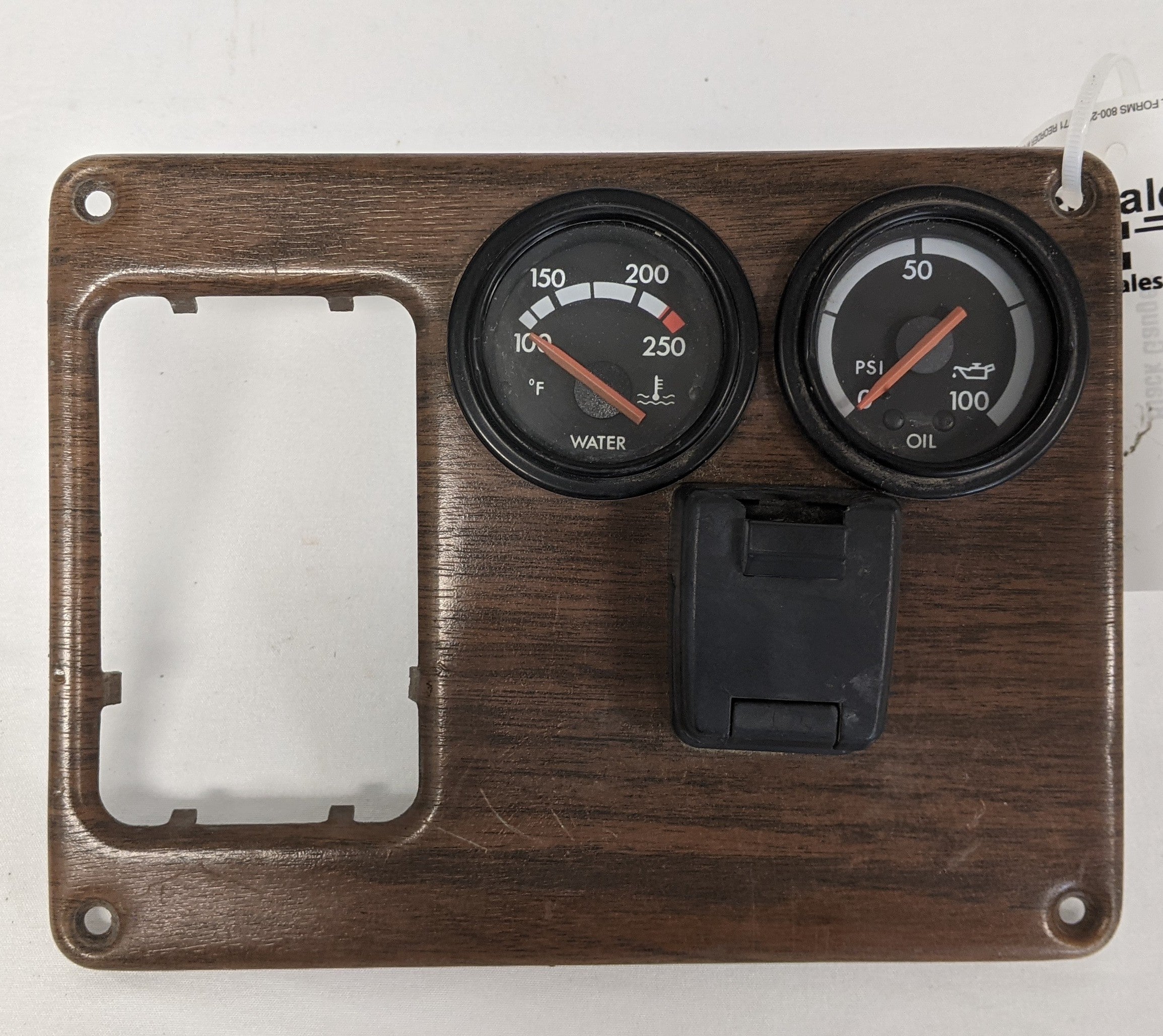 Used Freightliner FLD Panel w/ 2 Black Gauges - 22-32029-001