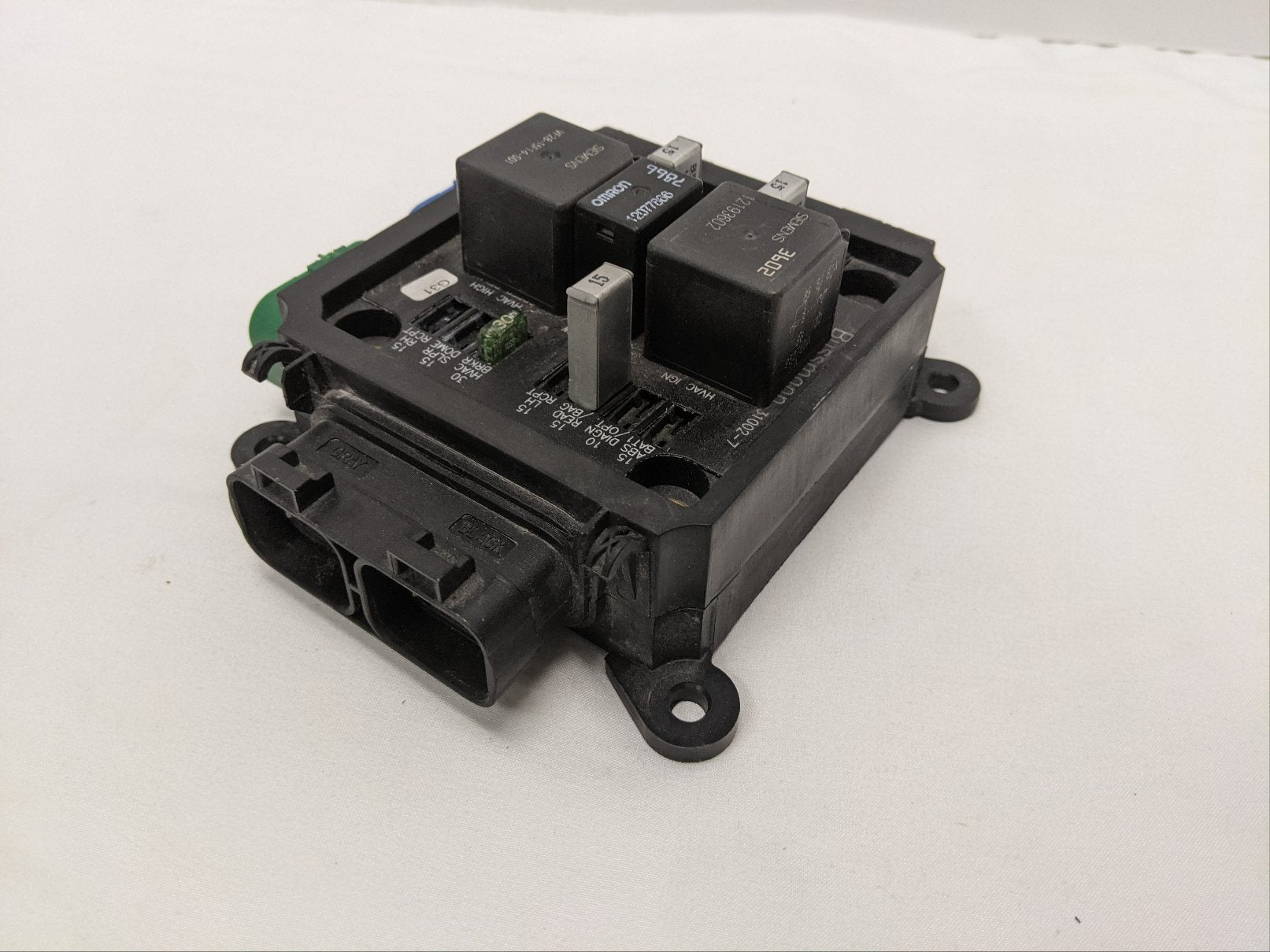 31002-7 - Bussmann Remote Power Distribution Module (Used)