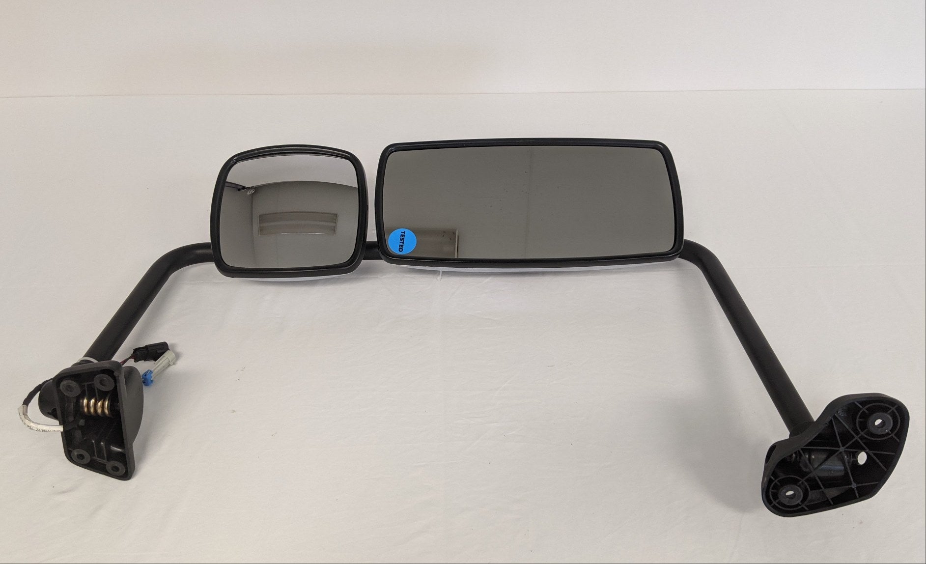 *Cracked* Freightliner M2 LH Cummins AAT HTD Chrome Mirror - P/N A22-7