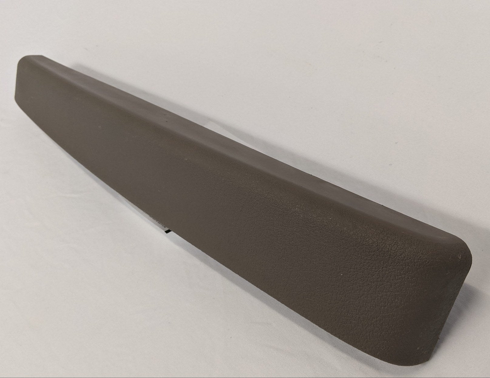 Freightliner Cascadia P3 Cabinet Fascia - RH - 18-60632-000