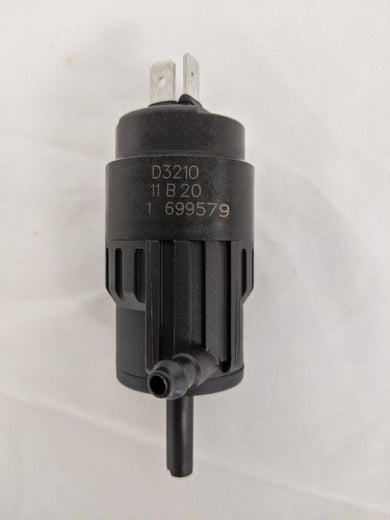 Freightliner Electrical Windshield Washer Pump Assy - P/N FLM 066011A