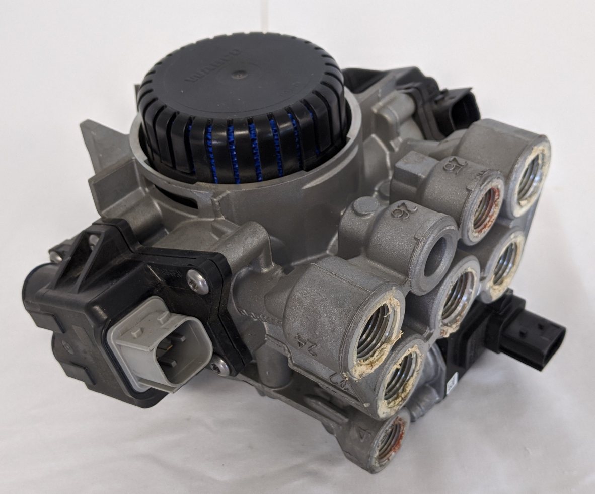Used Wabco 7 Port Antilock Brake Modulator Valve - P/N 9760001070
