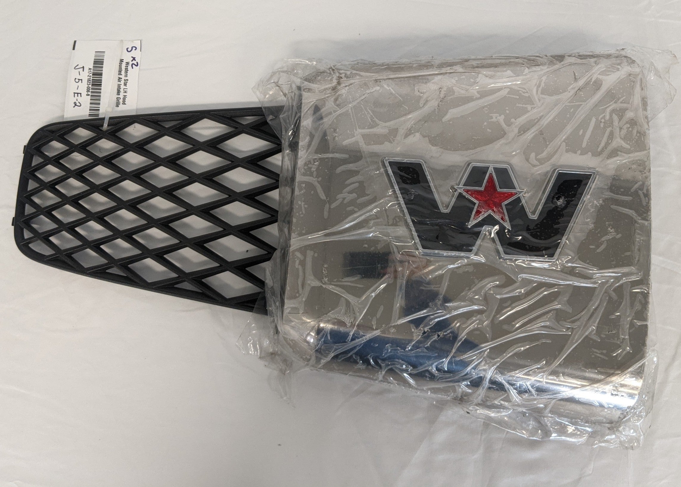 Western Star LH Hood Mounted Air Intake Grille - P/N A17-21823-006