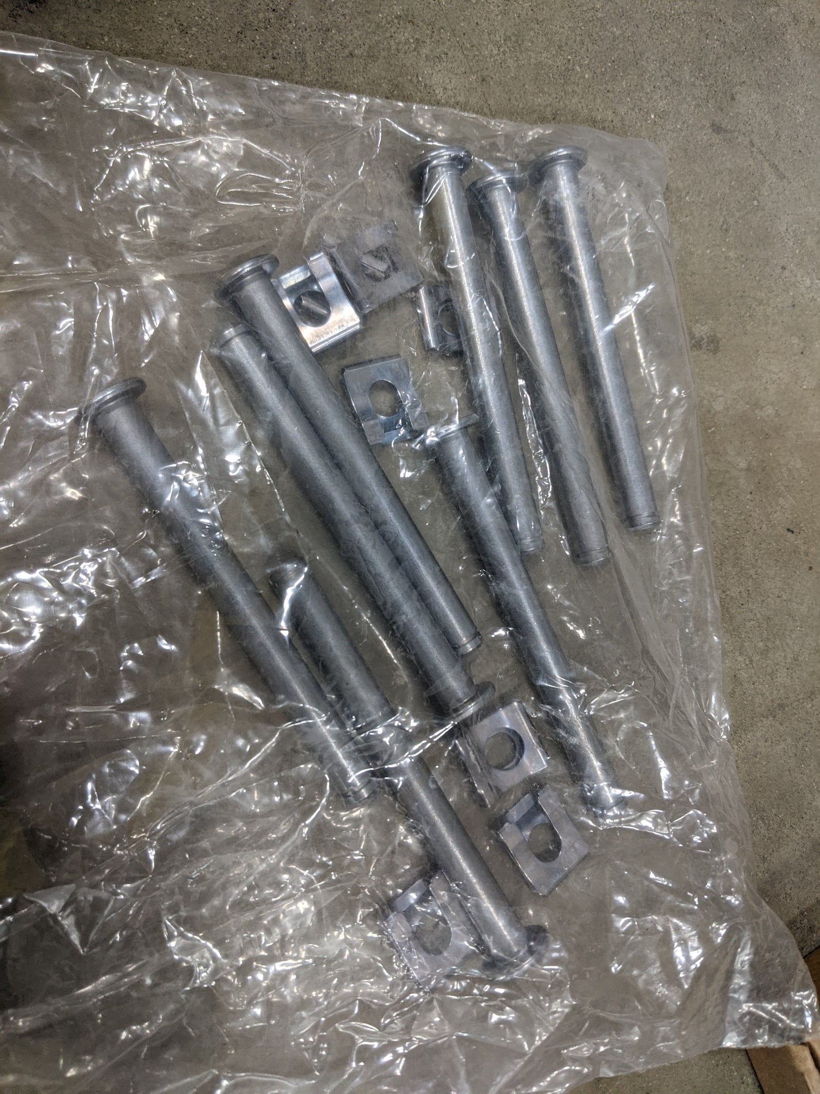 Freightliner 30 ¾" x 42" x 2" Radiator Core Assembly - BHT U3692002