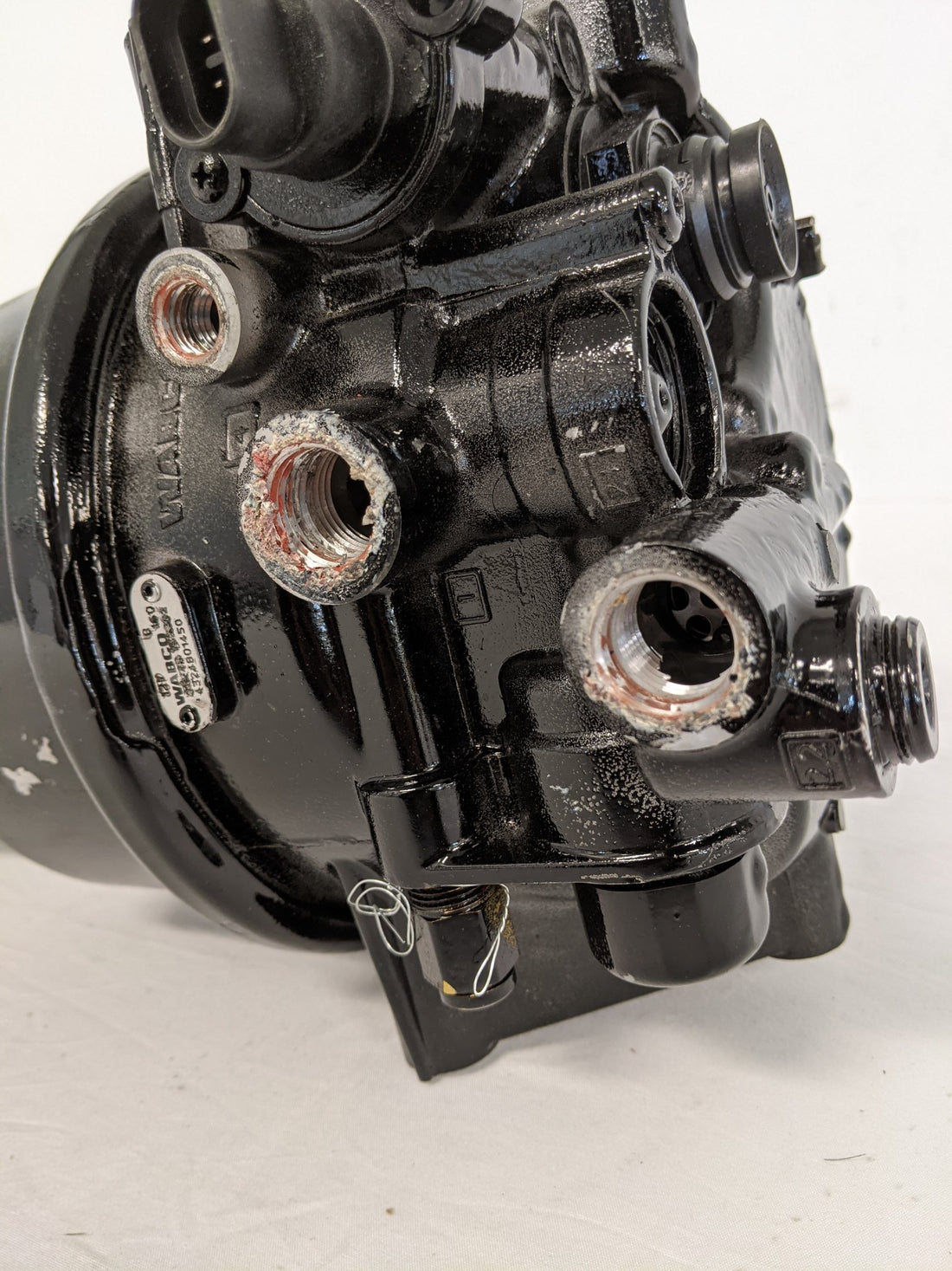 Wabco Air Filter & Dryer Assy w/ Drain & Check Valves - 432 480 145 0