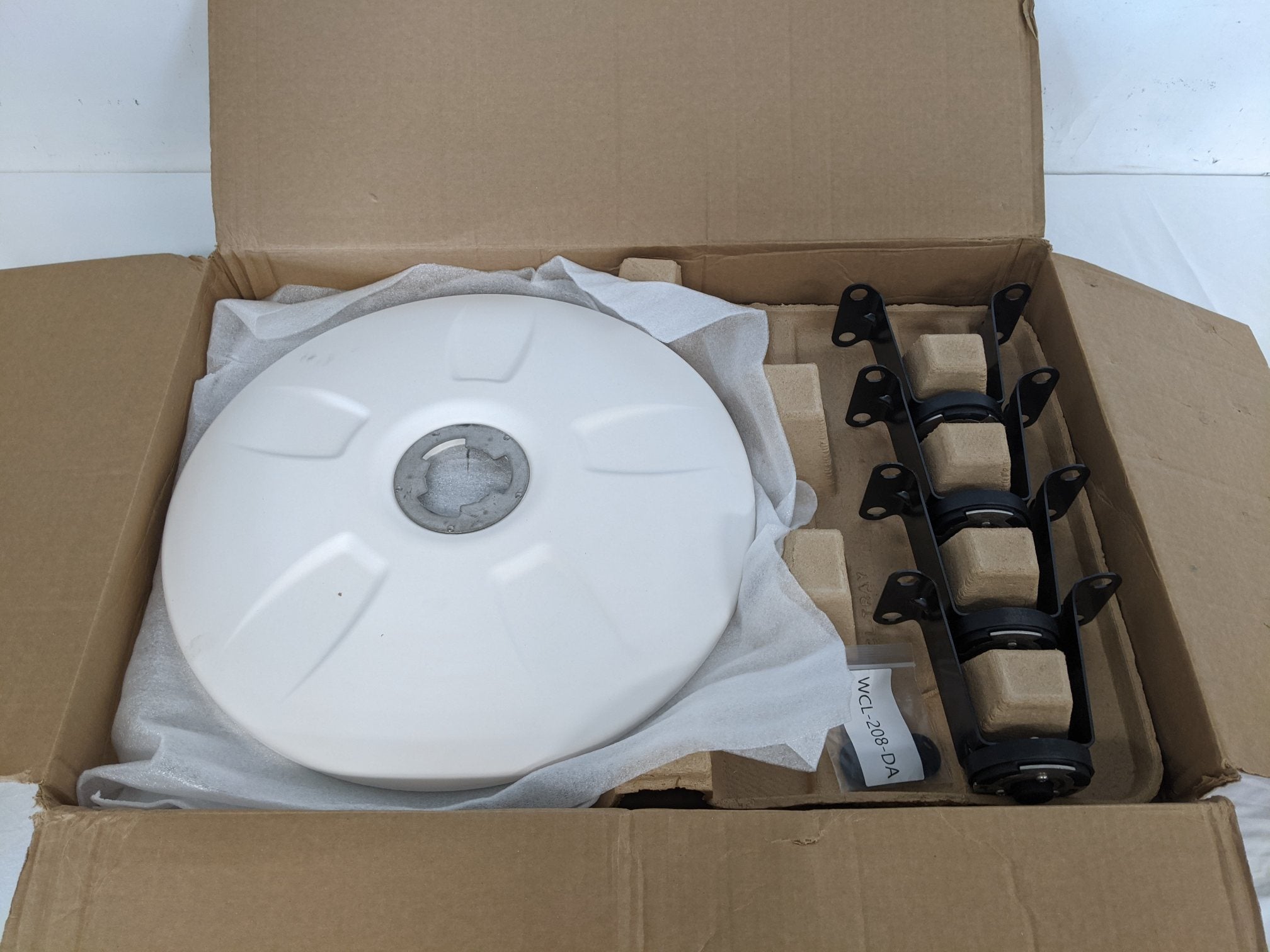 Flow Below™ Narrow Dual White Wheel Cover Kit - P/N A22-74255-048