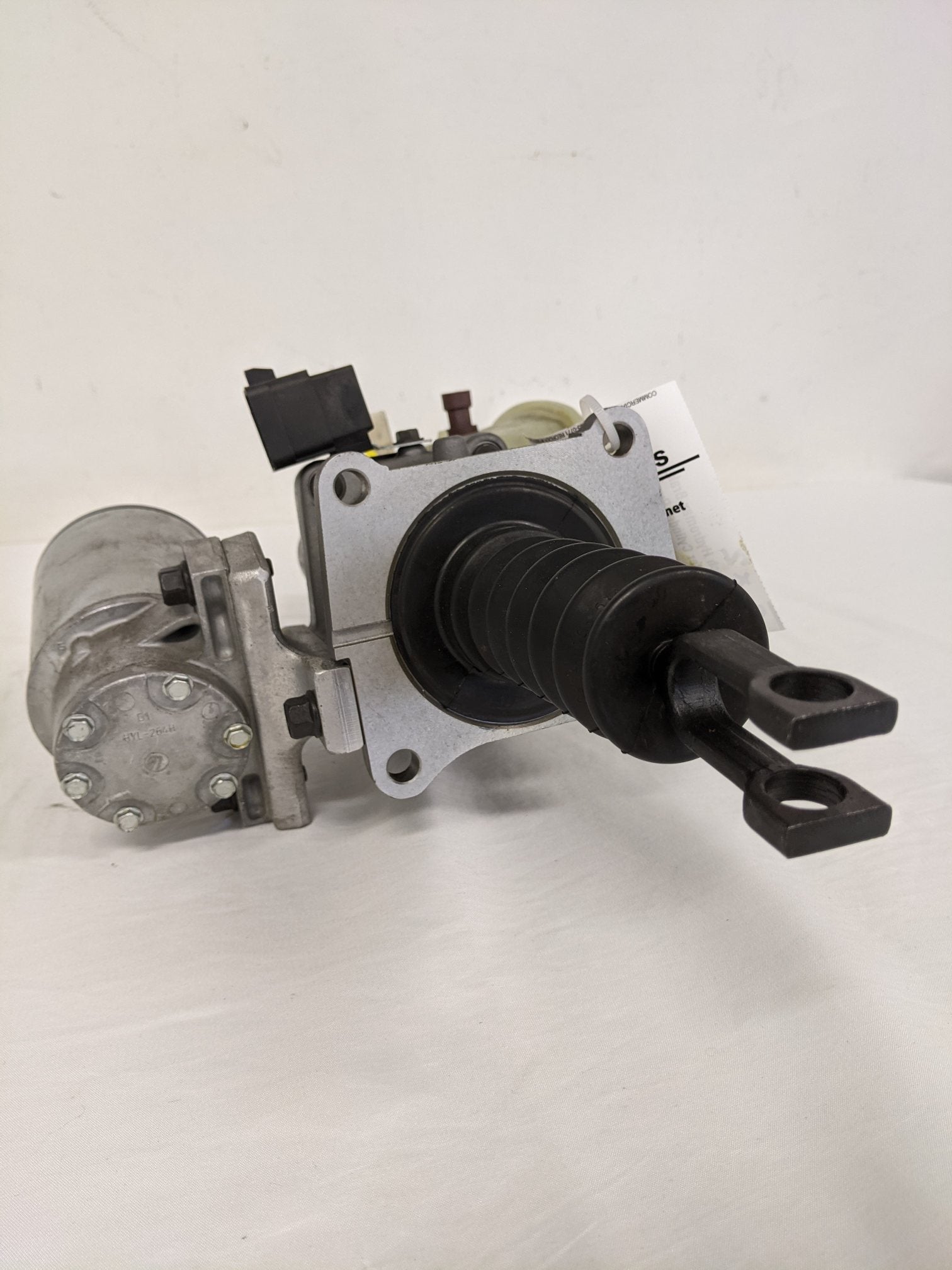 Bosch Hydromax Brake Master Cylinder Pump - P/N 2772876