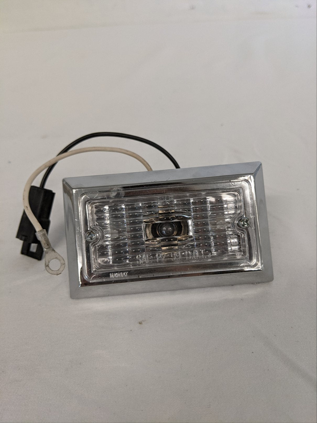 Freightliner 3 ¾" x 2 ¼" Chrome Bezel Courtesy Light - P/N VSI 1571W
