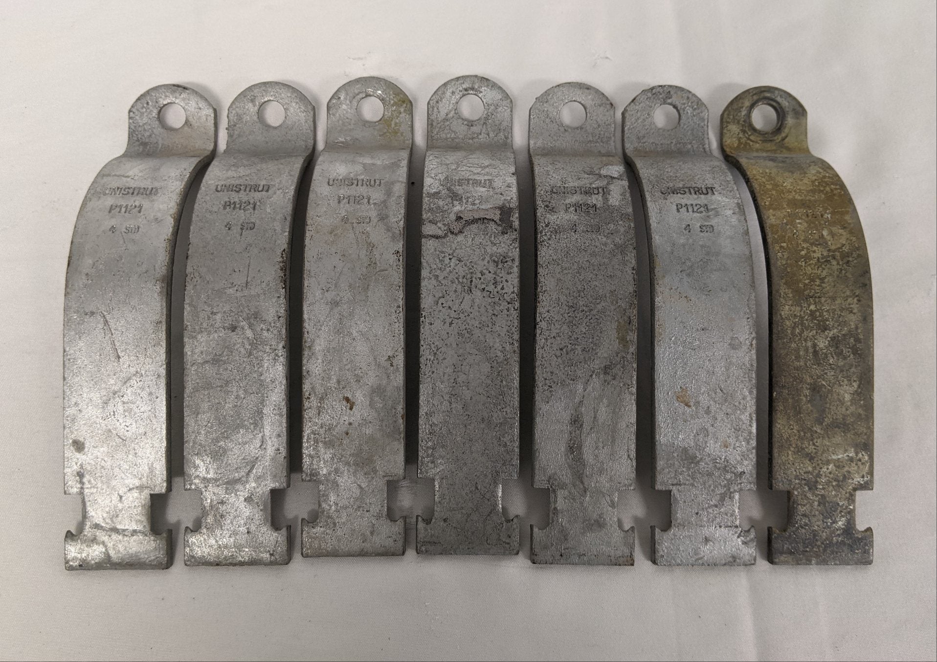 Unistrut 4" Pipe Clamp For Rigid Conduit - P/N P1121