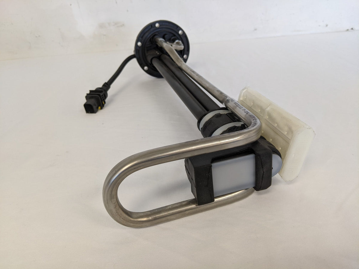 Freightliner OEM Cummins 6 Bolt DEF Tank SSI Header - P/N 04-31354-004