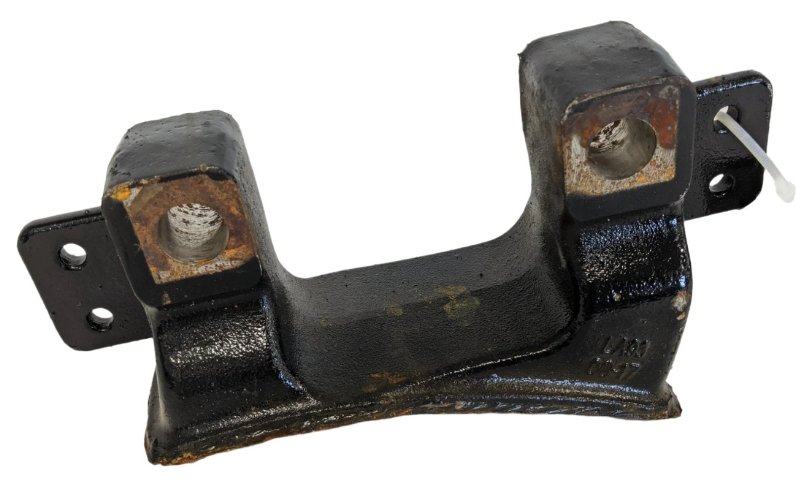 Axle Mounted Steel V-Rod Bracket - P/N 16-20506-000