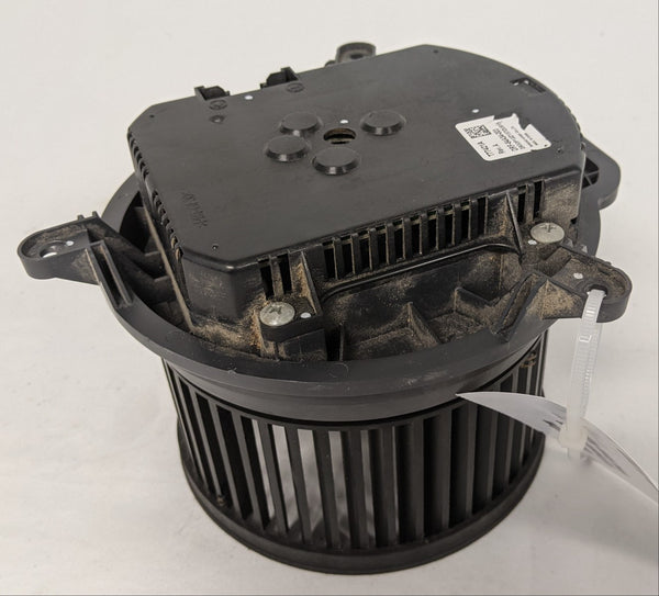 Freightliner M2 Cascadia Brushless HVAC Blower Motor - P/N T77421A