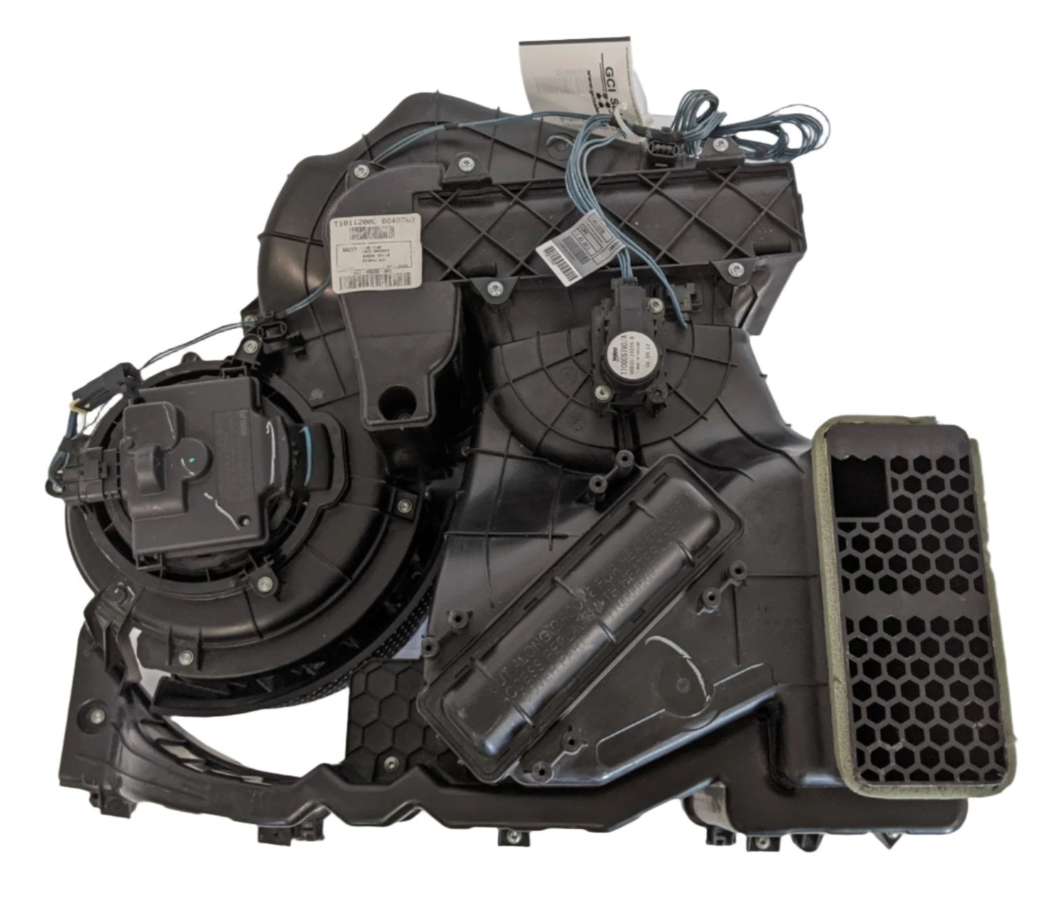 Damaged Freightliner Cascadia P3 Auxiliary Bunk HVAC - A22-65209-002