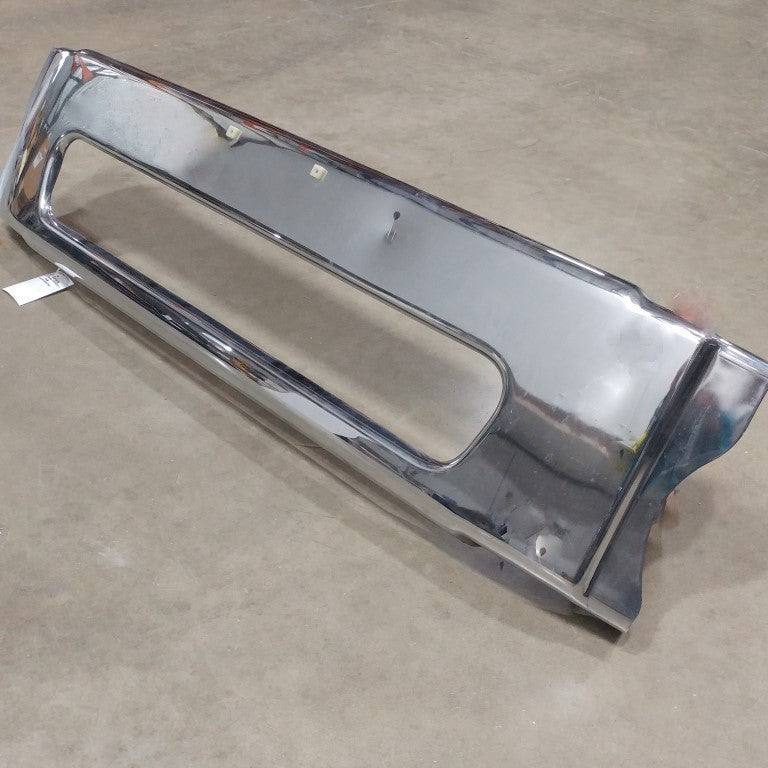 Freightliner M2 Chrome Center Bumper w/ License - P/N A21-28184-003