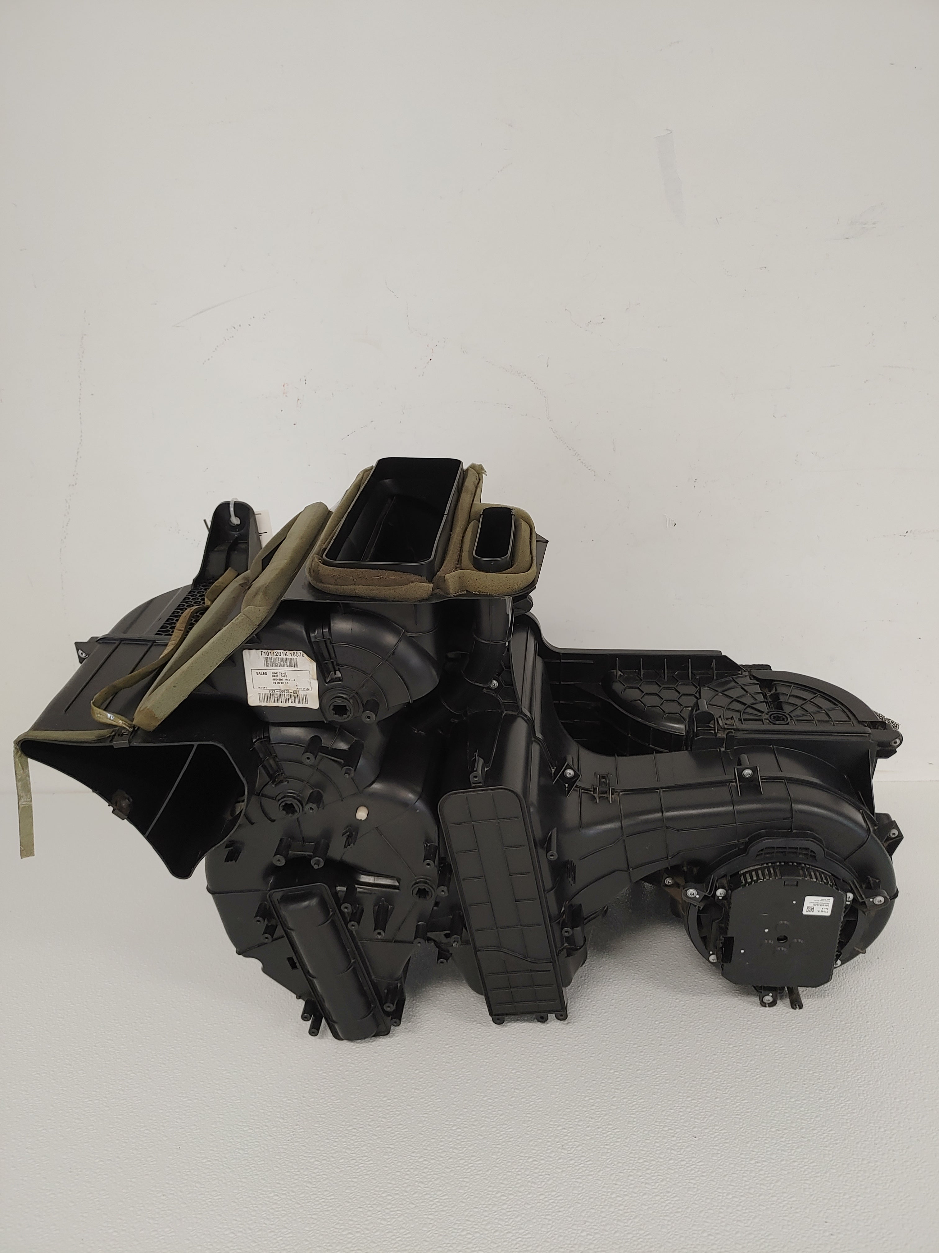 Valeo Freightliner Cascadia P3 Main Unit Cab HVAC - P/N: A22-60633-001