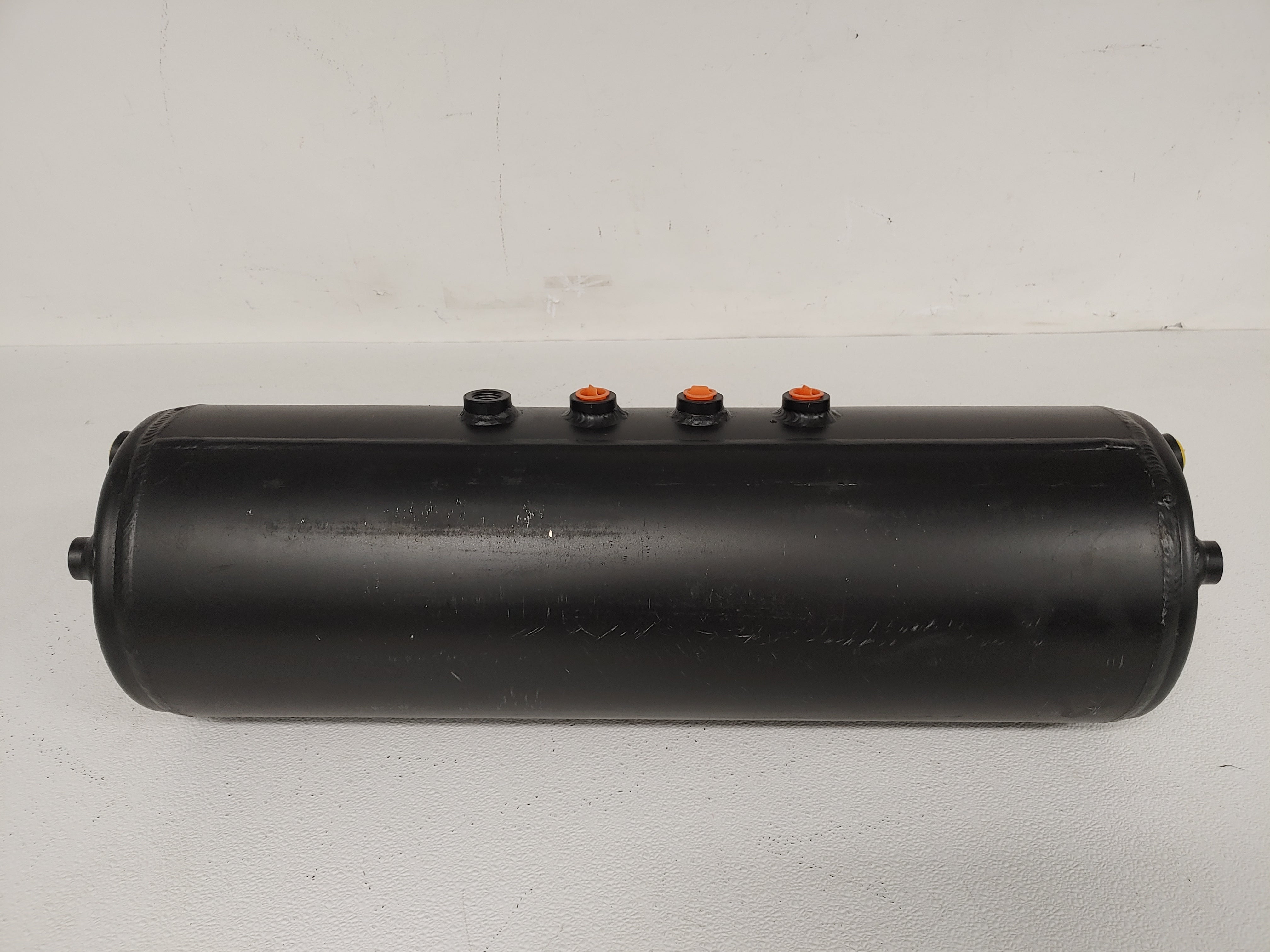 Freightliner 9 Inch Dia. Aluminum Air Tank - P/N 12-22898-001