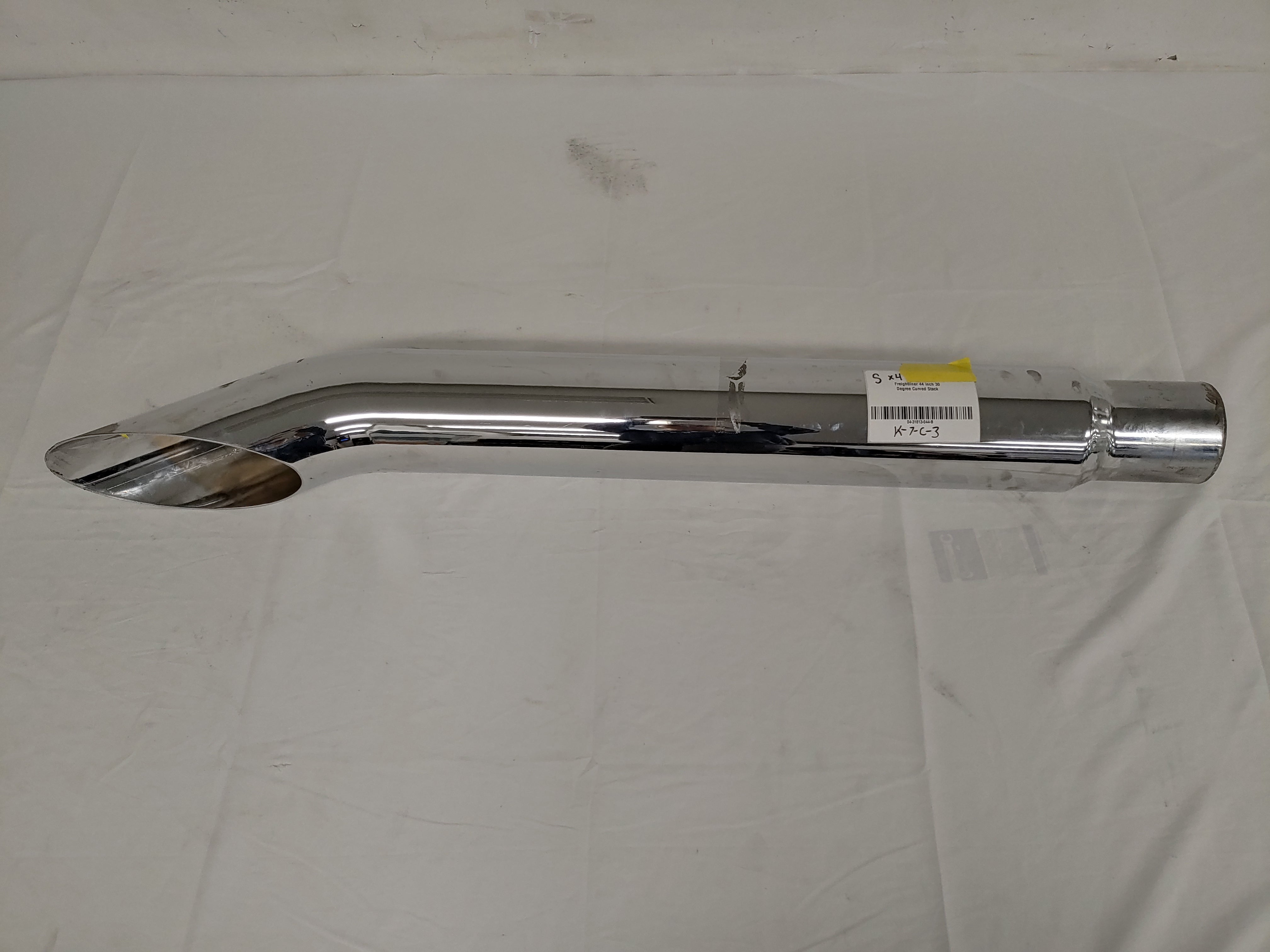 Freightliner 44 Inch 30 Degree Curved Stack - P/N 04-31813-044