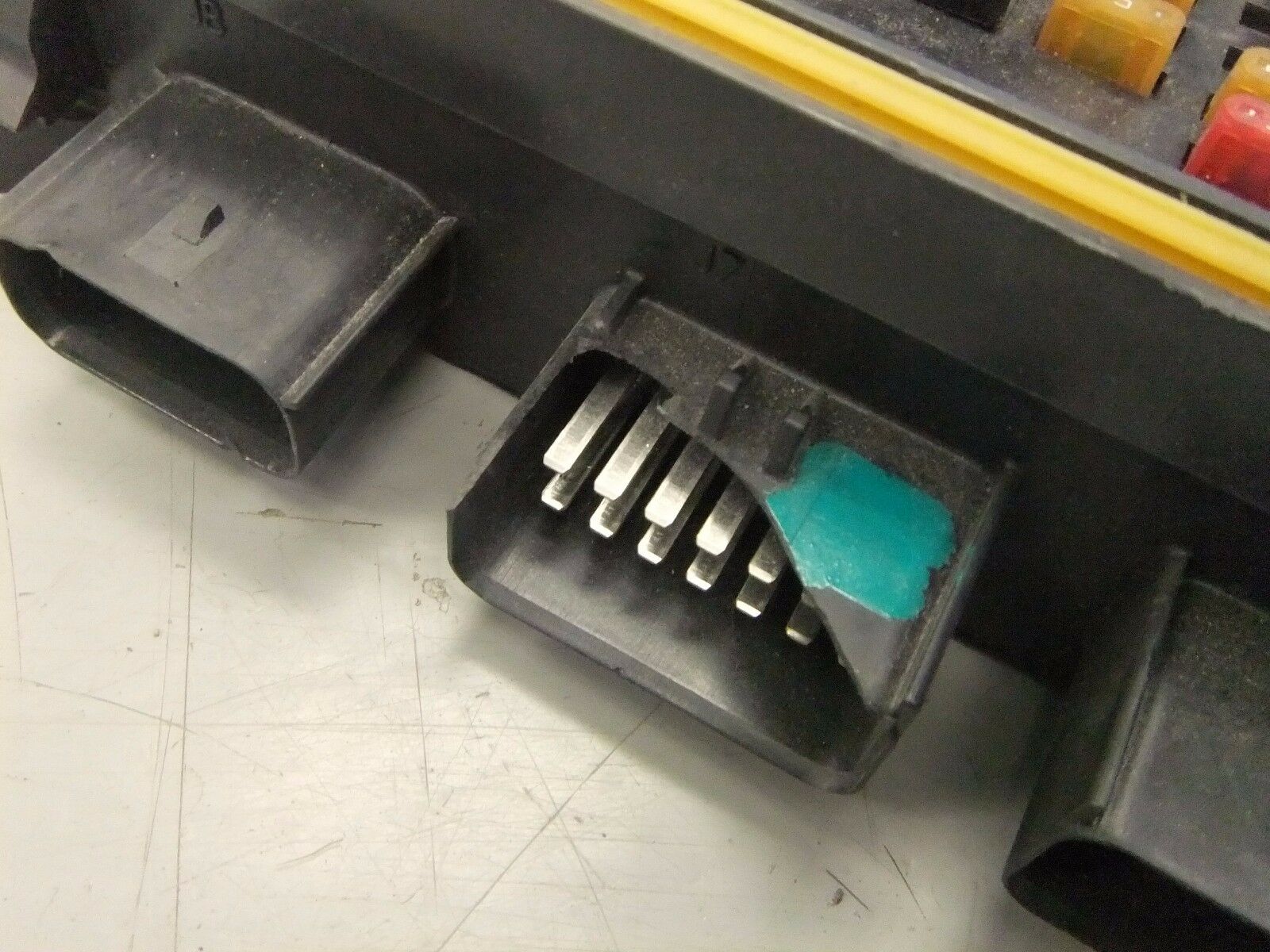 Freightliner Power Distribution Module/Fuse Panel - A66-05172-001