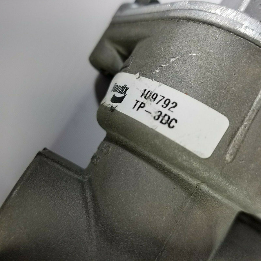 Bendix TP-3DC Trailer Protection Valve - P/N 109792